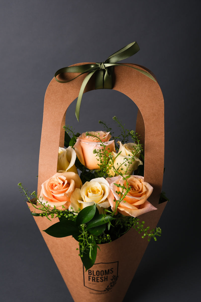 Peaches & Creme – Blooms Fresh